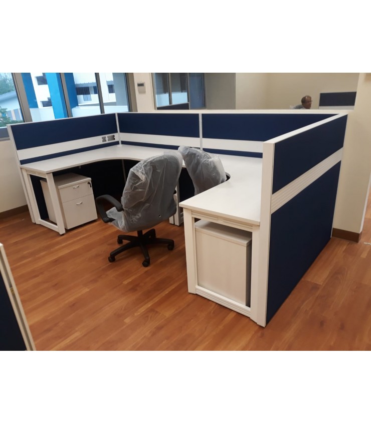 Office Workstation with Metal Leg